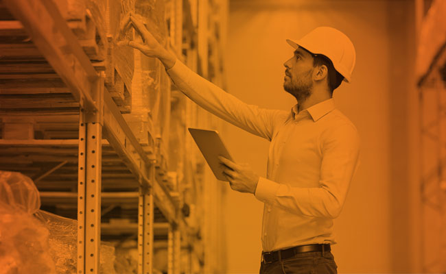 Why a Manufacturing Staffing Agency Recommends Temp Workers